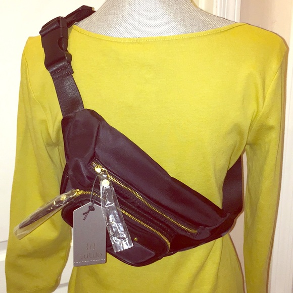 Tutilo | Bags | Only Tutilo New York Belt Bag | Poshmark
